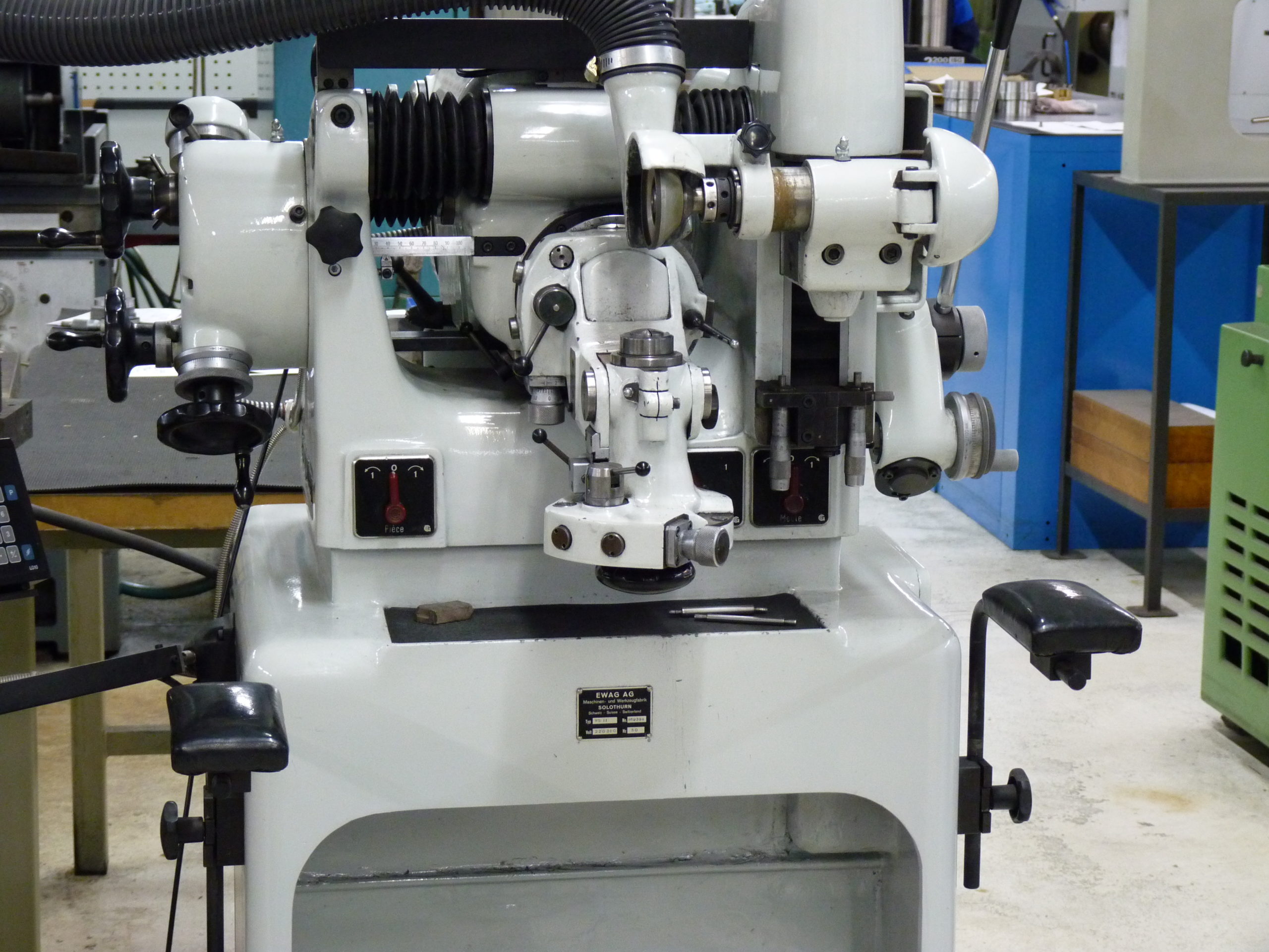 Rectification - Polis Précis